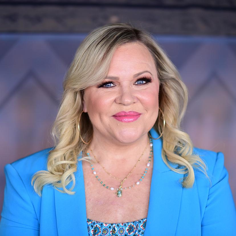 Holly Rowe Speaking Fee & Booking Agent Contact