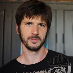 Chris Cole Speaking Fee and Booking Agent Contact