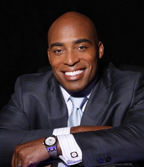 Tiki Barber Speaking Fee and Booking Agent Contact