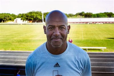 Henry Ellard Speaking Fee and Booking Agent Contact