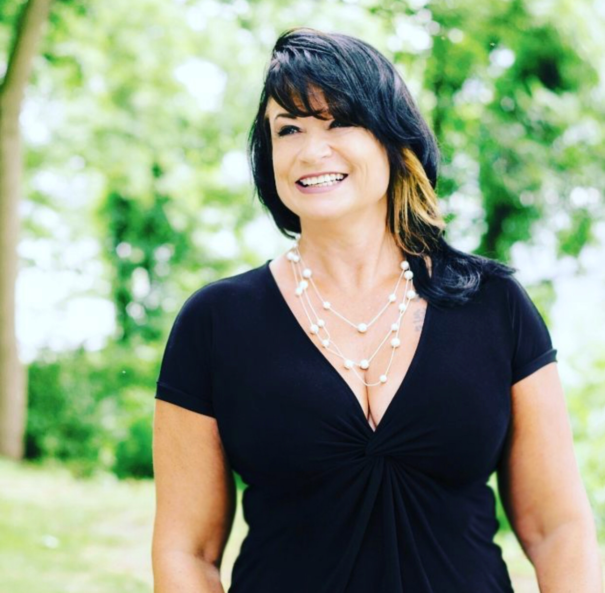 Lori Locust Speaking Fee and Booking Agent Contact