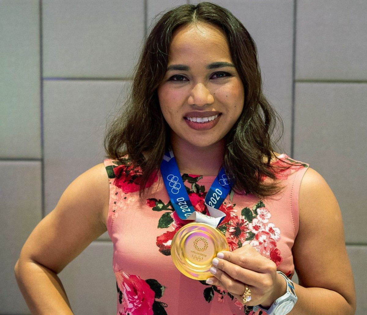 Hidilyn Diaz Speaking Fee and Booking Agent Contact Hidilyn Diaz Speaking Fee and Booking Agent Contact