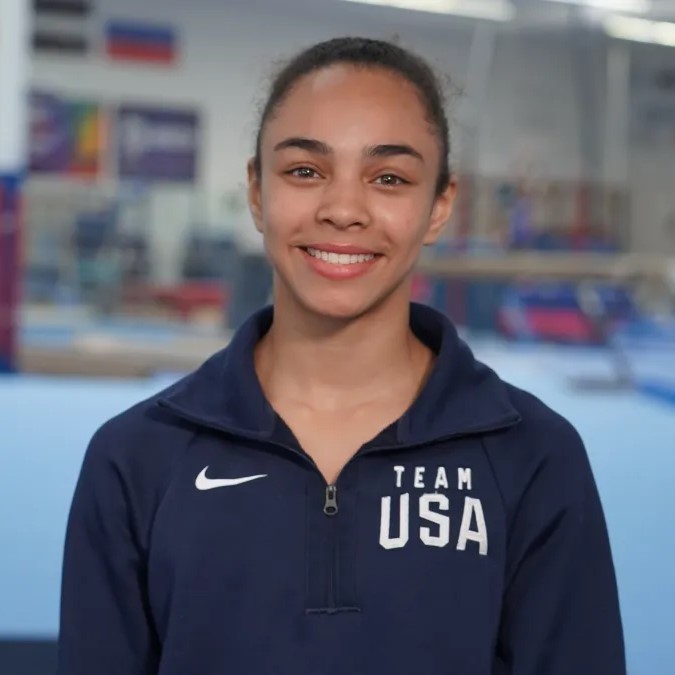 Hezly Rivera Speaking Fee and Booking Agent Contact